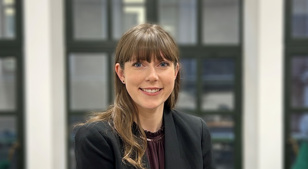 Gabrielle Lintott - Employment & Partnership Law - CM Murray LLP